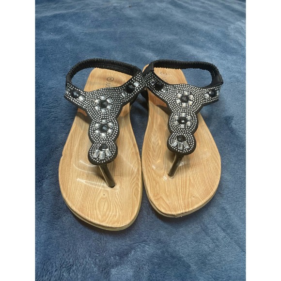 me too | Shoes | Me Too Sandals Euc | Poshmark